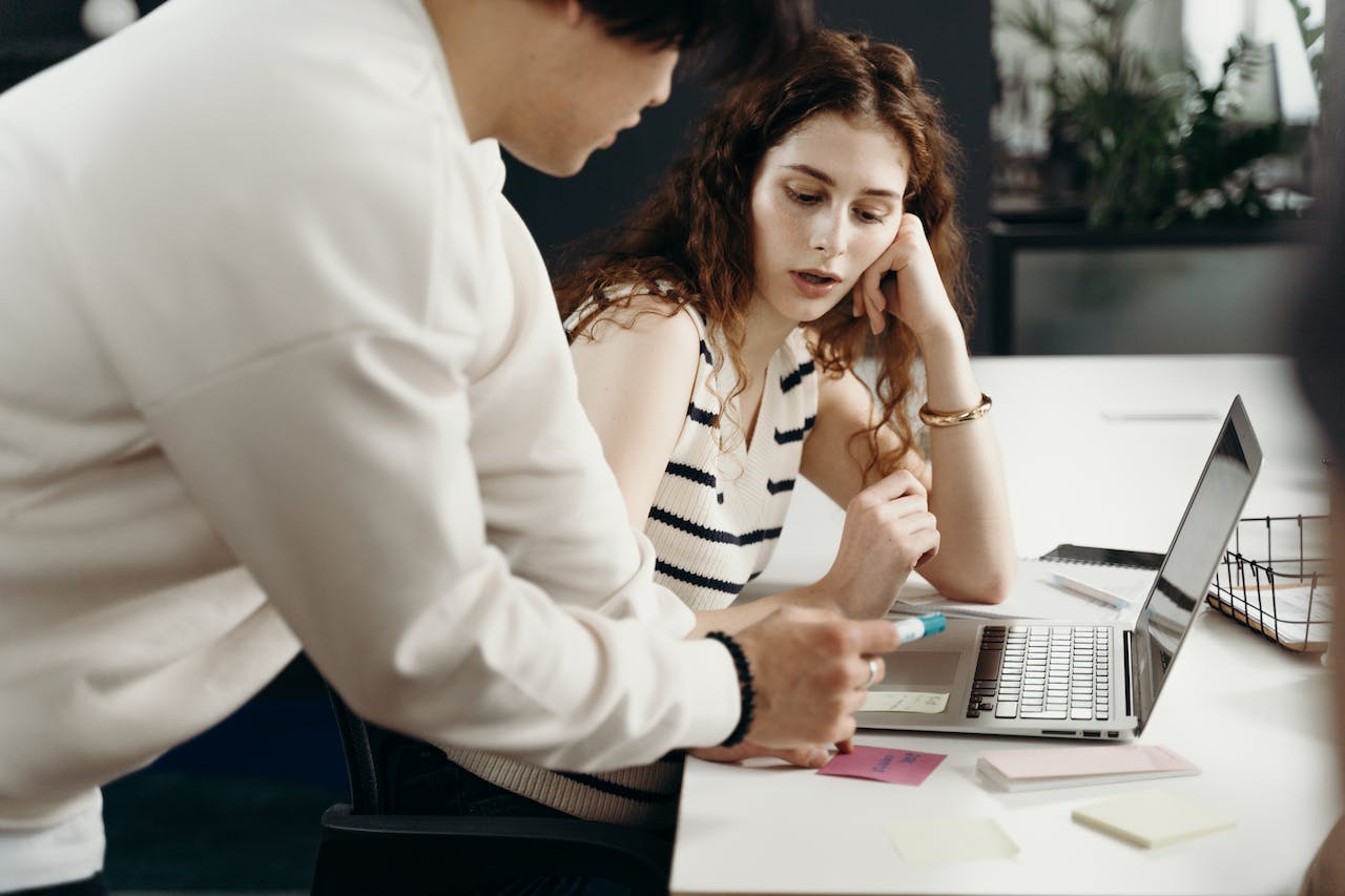 10 Proven Ways to Showcase Your Leadership Skills | Upper-Class Career