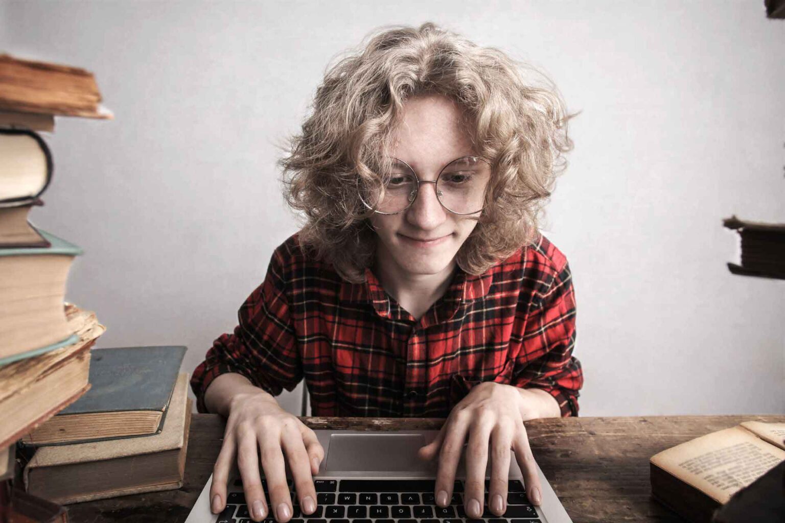 How Smart Students Study - Scientifically Proven Tips! | Upper-Class Career