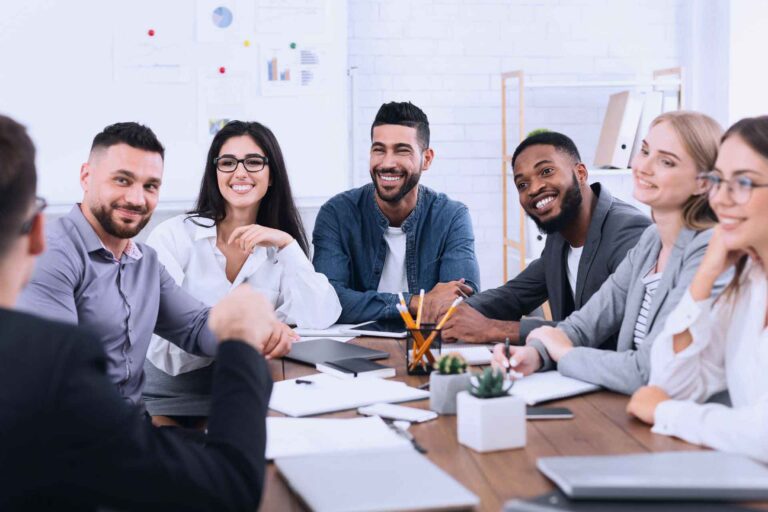 5 Secrets Experts Use To Articulate Their Thoughts Clearly | Upper ...