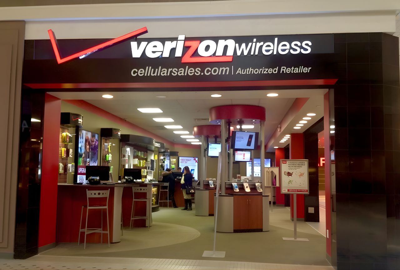 Why Verizon Is Axing 15% of Its Workforce (15000 Jobs Cuts):